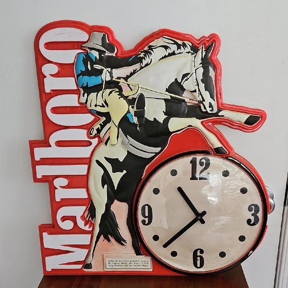 Marlboro | Wall Decor | Vintage 992 Marlboro Man Bucking Bronco Molded ...